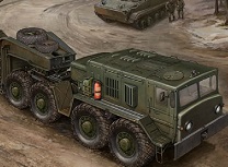 CAMIOANE DE RAZBOI CU DIFERENTE - JOCURI CU MASINI